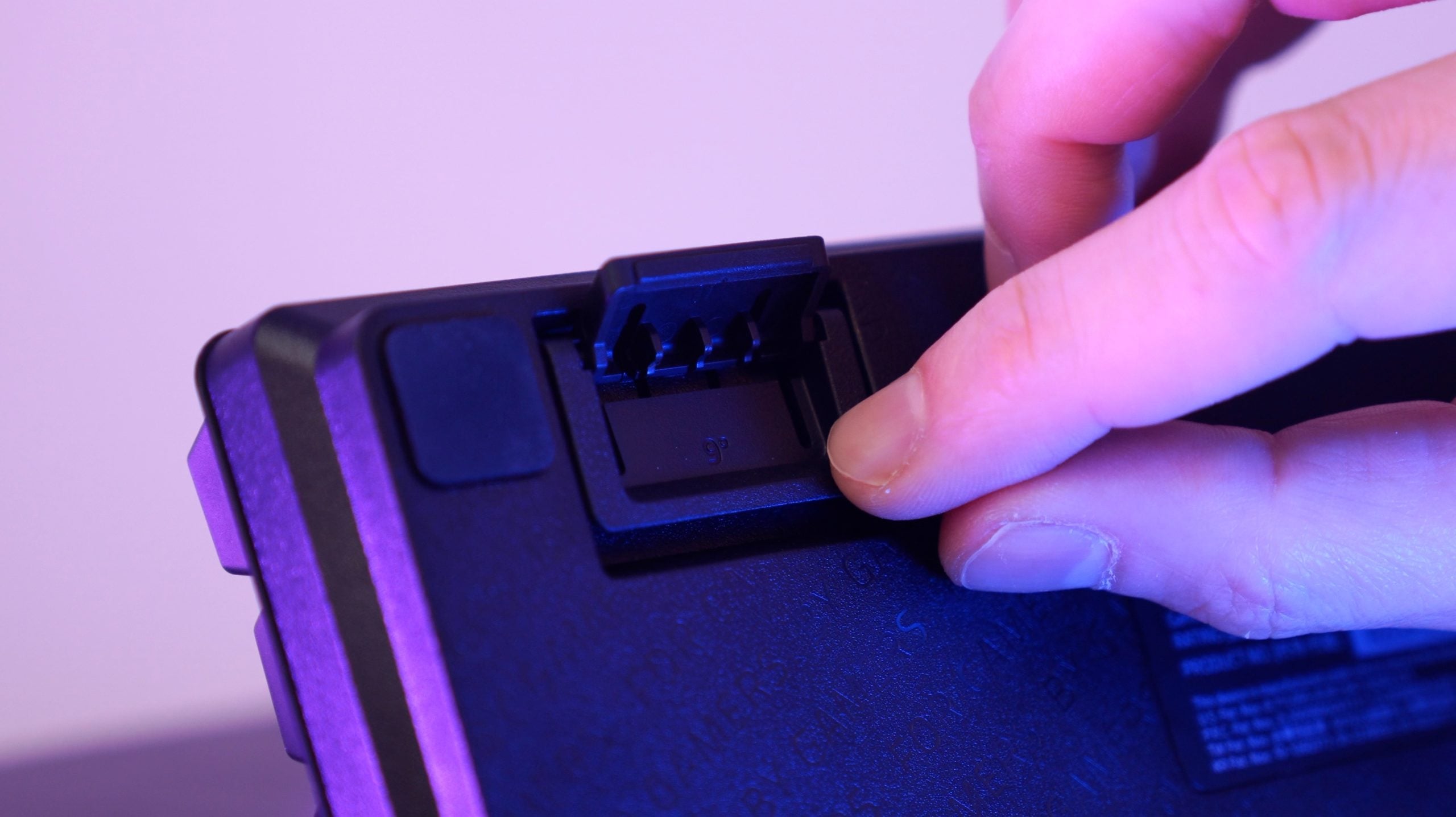 Razer Huntsman Mini Review - Incredible 60% gaming keyboard! - Vamers