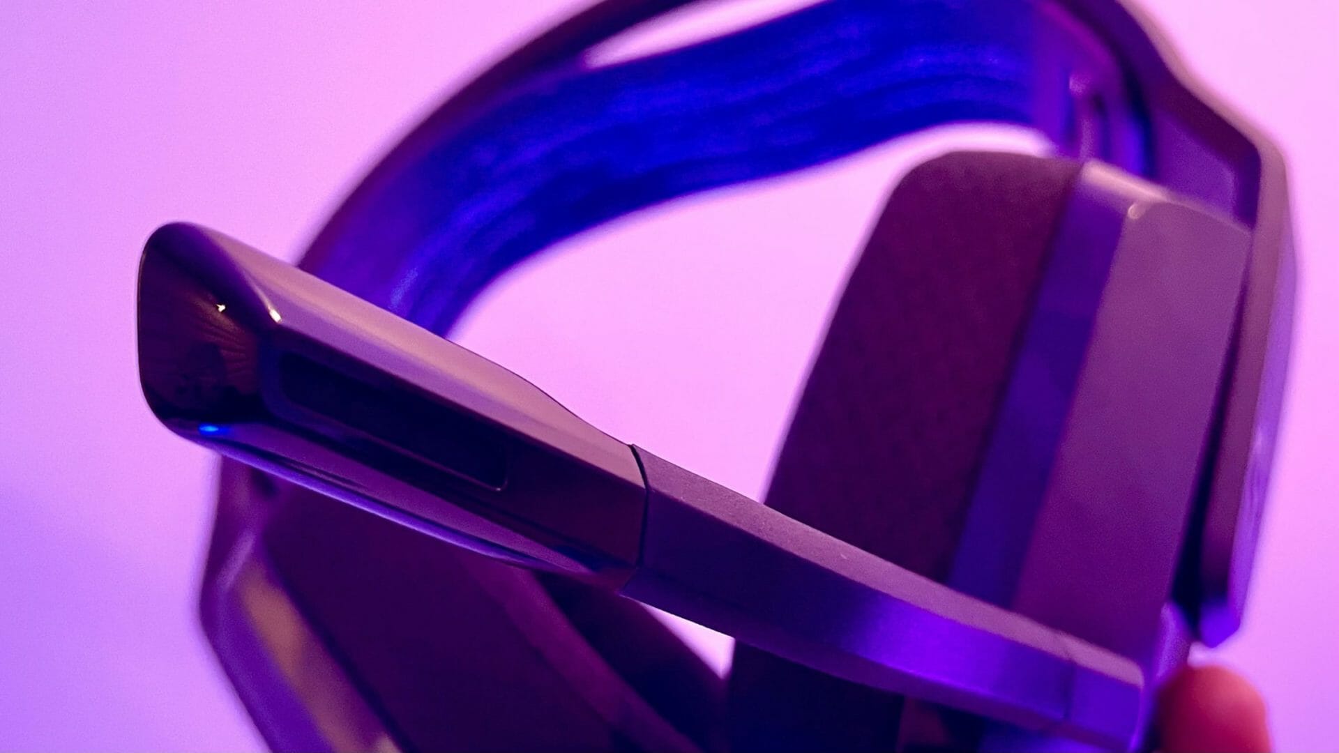 Logitech G335 Review - Unapologitecally Colourful - Vamers